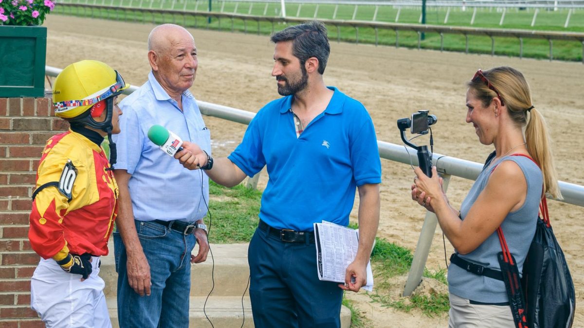 So You Want to Be a Show Announcer: How Jonathan Horowitz Went from ...