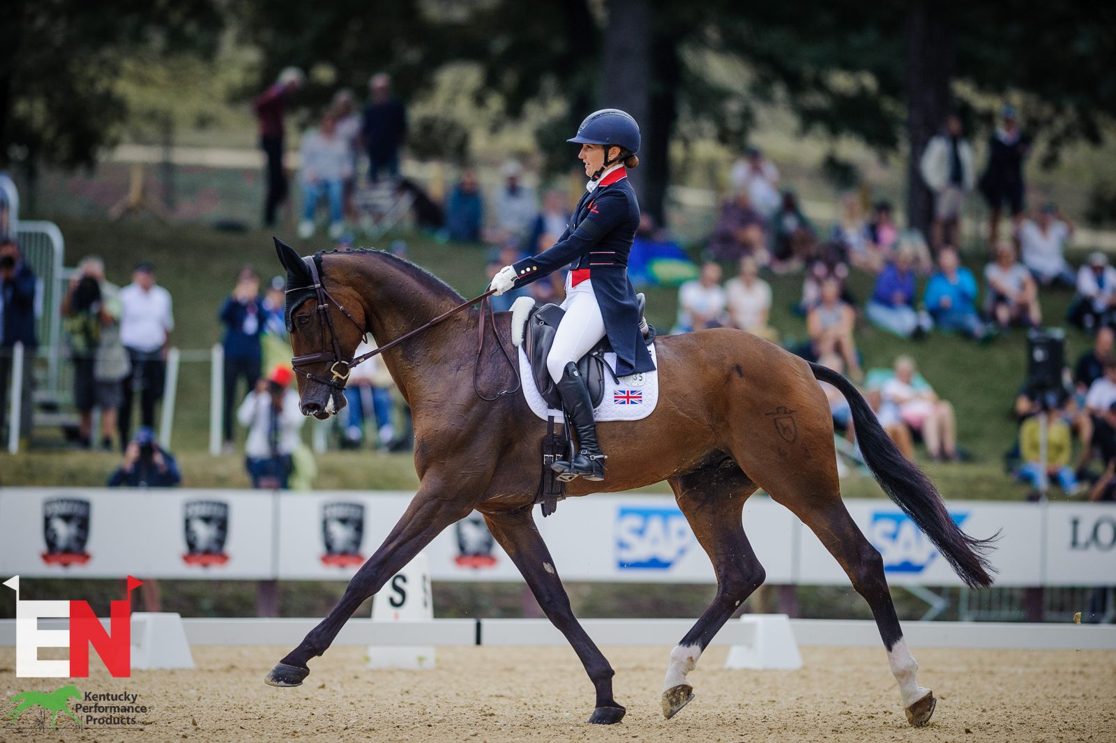 “The Main Thing is Keeping Him Happy”: Laura Collett and London 52 Lead ...